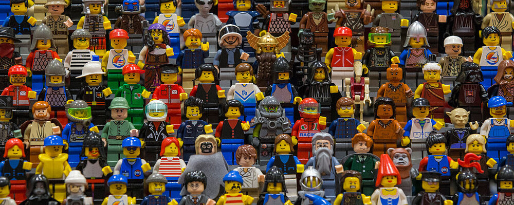 Американець побудував величезне місто з LEGO, використавши понад ...